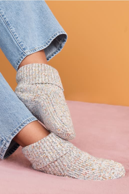 Women's Gripper Slipper Bootie - Sherpa-Lined – Bombas